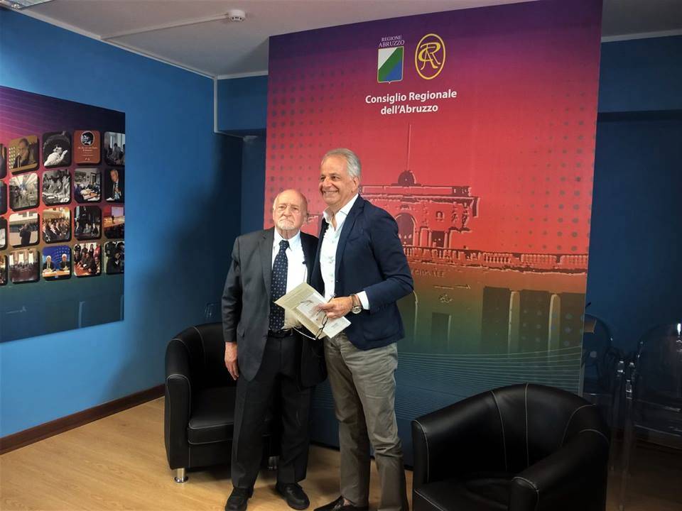 Orgoglio aquilano per i 90 anni di Mario Fratti