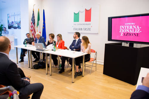 Meet “Your Italian Hub”. The New Italian Communication in the U.S.